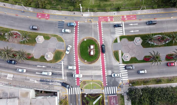 The Benefits of Moving to a Complete Streets Design Model | Bentley ...